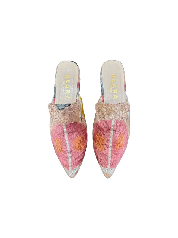 Slides | Pink Cells | Ayca Design - David Peck